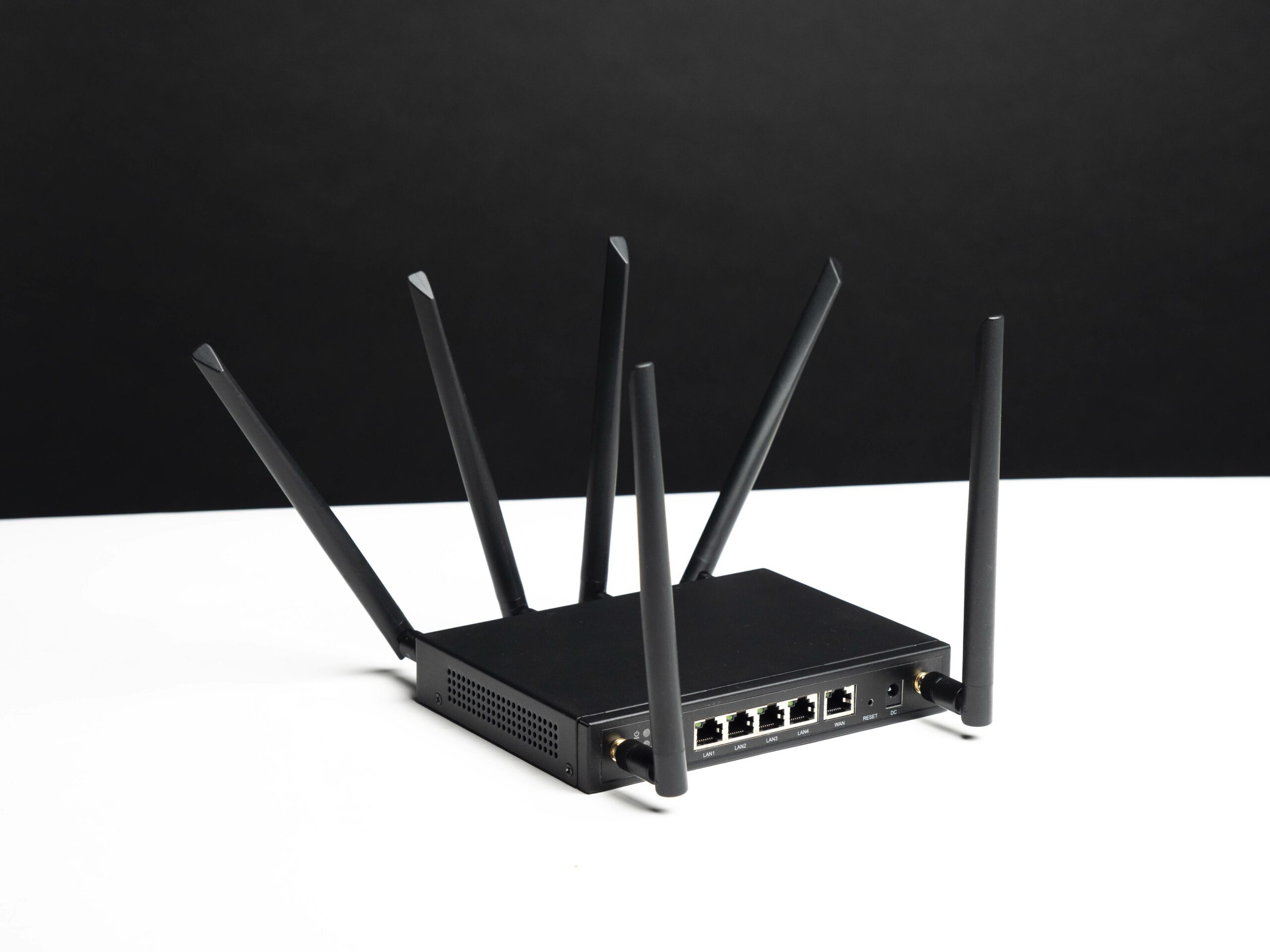 Virtual Sim CPE Router - EverNet